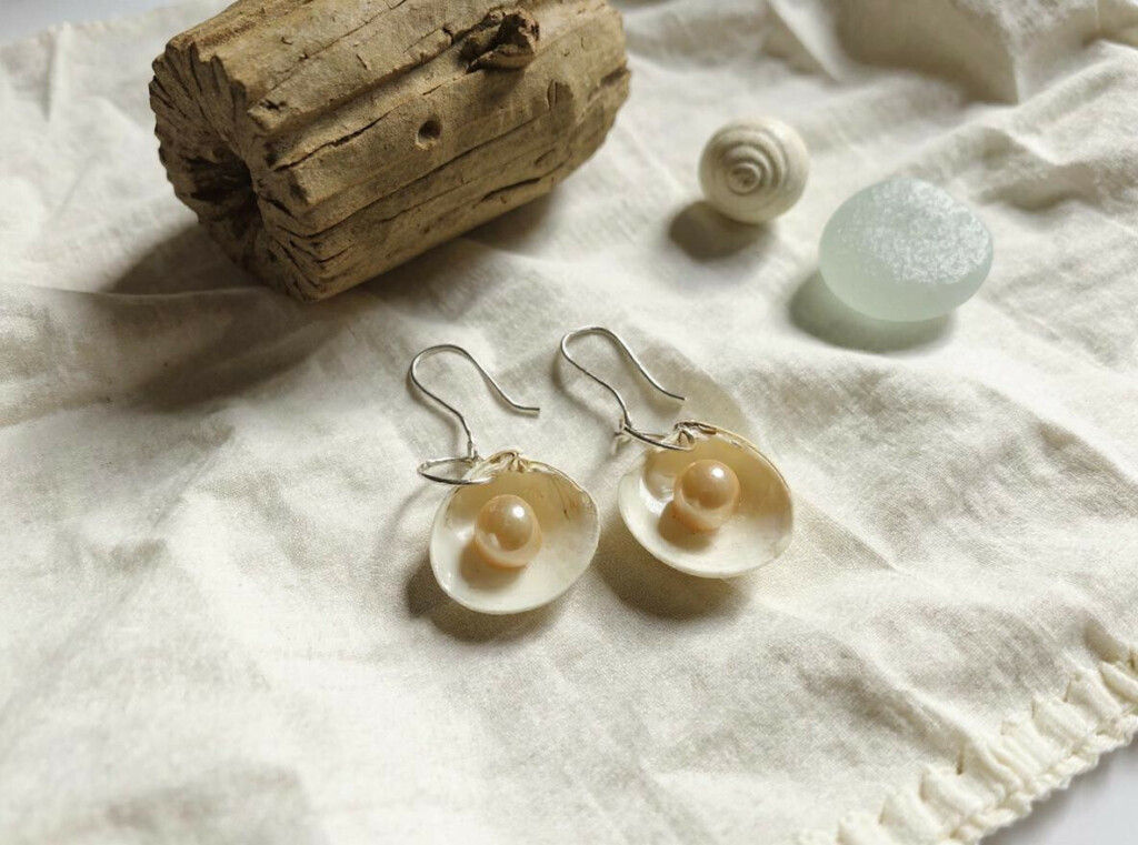 How to Make Sea Shell Earrings (DIY Beach Jewelry Under $3!) | The ...