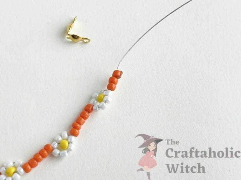 How to Make Flower Bead Bracelet (Daisy Chain Bracelet) | Craftaholic Witch