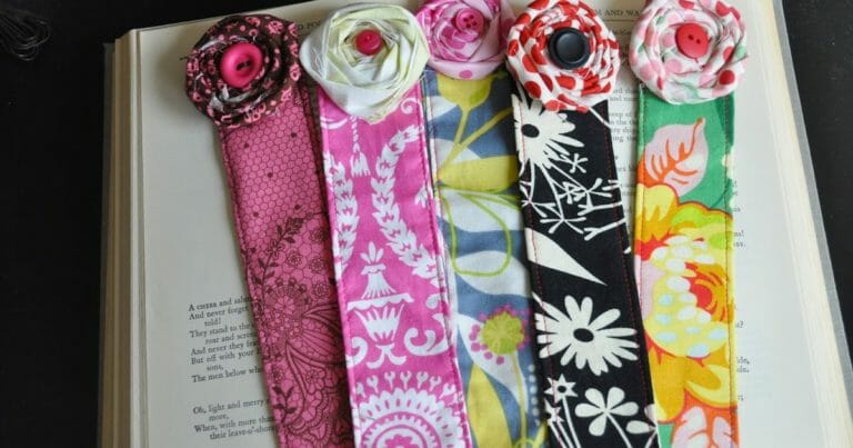 23 Easy and Creative DIY Bookmarks with Complete Tutorial