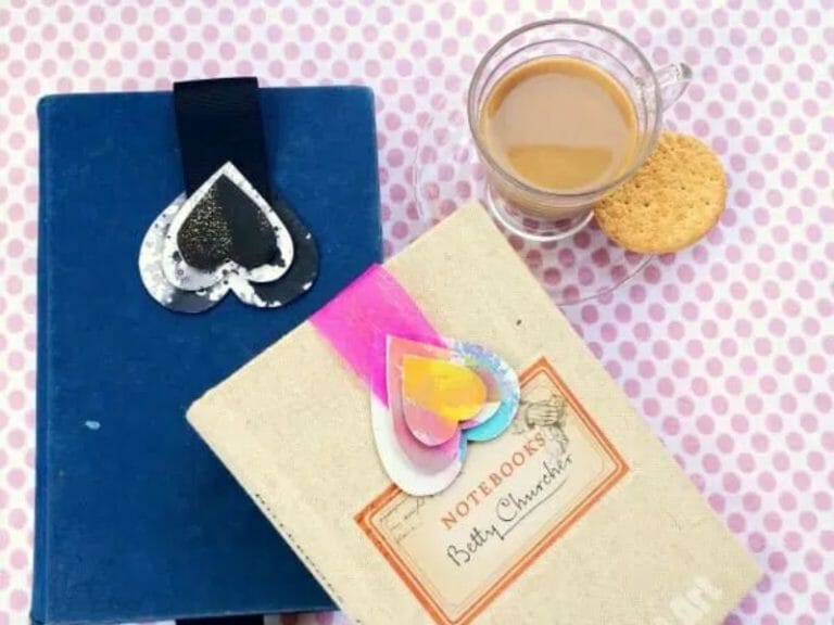 23 Easy and Creative DIY Bookmarks with Complete Tutorial