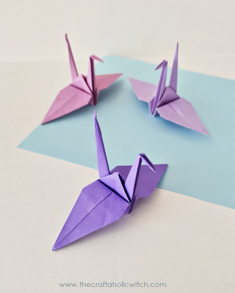 How to Make a Traditional Origami Crane (with Video Guide) | The ...