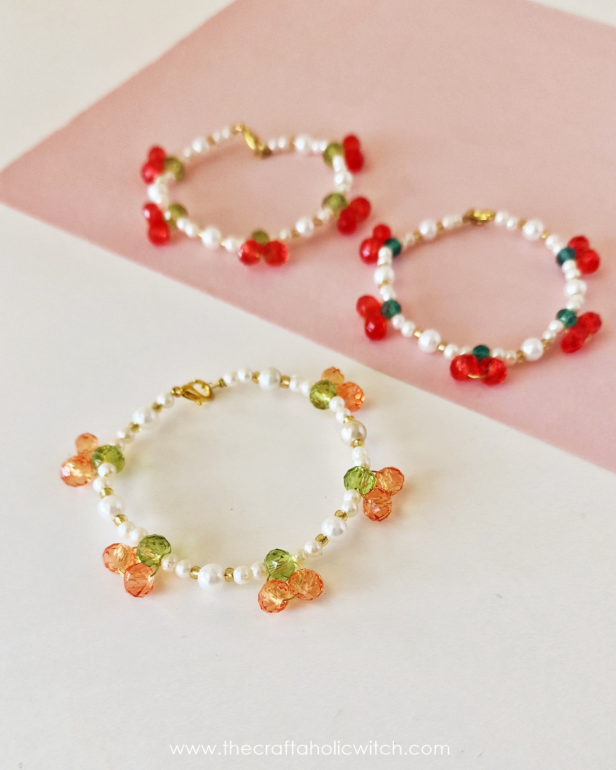 How to Make a Cherry-Inspired Beaded Bracelet (with Video ...