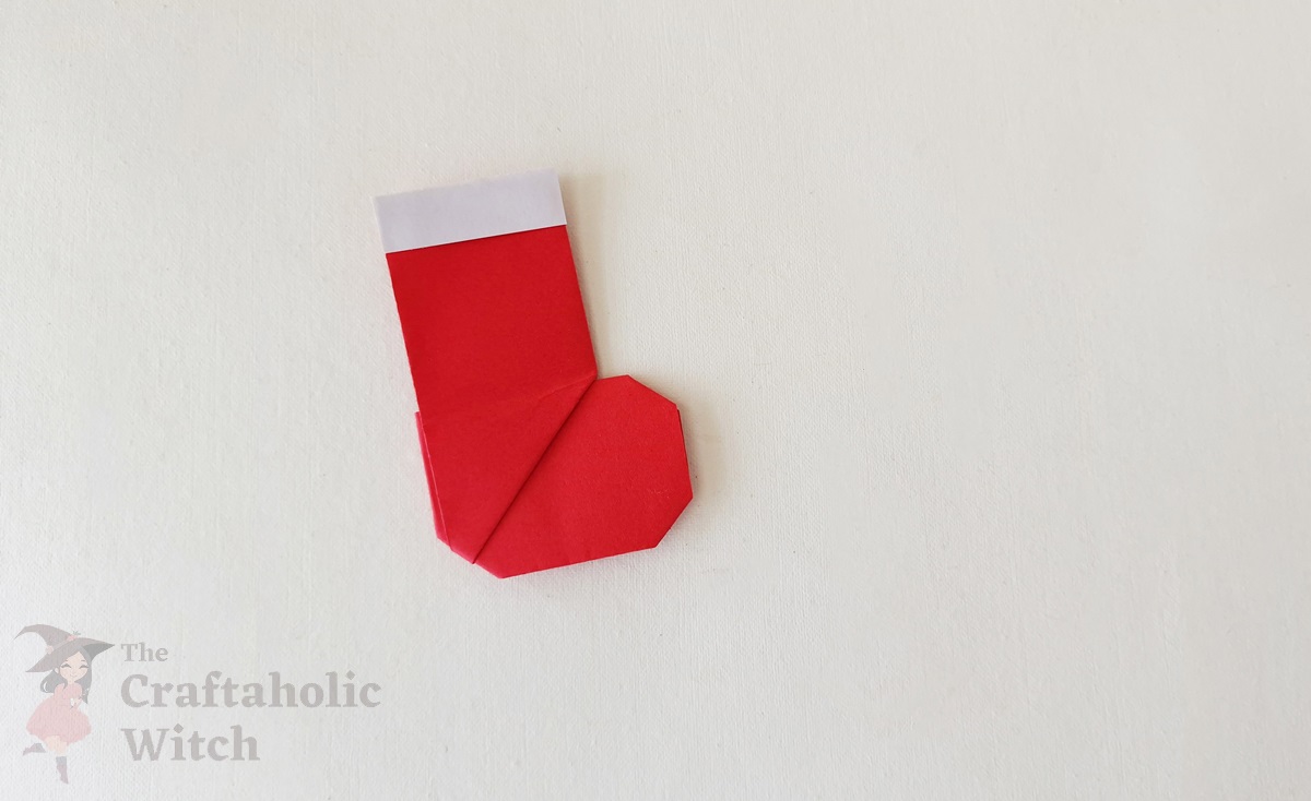 Easy Origami Gloves and Stockings for Christmas (Video with Step ...