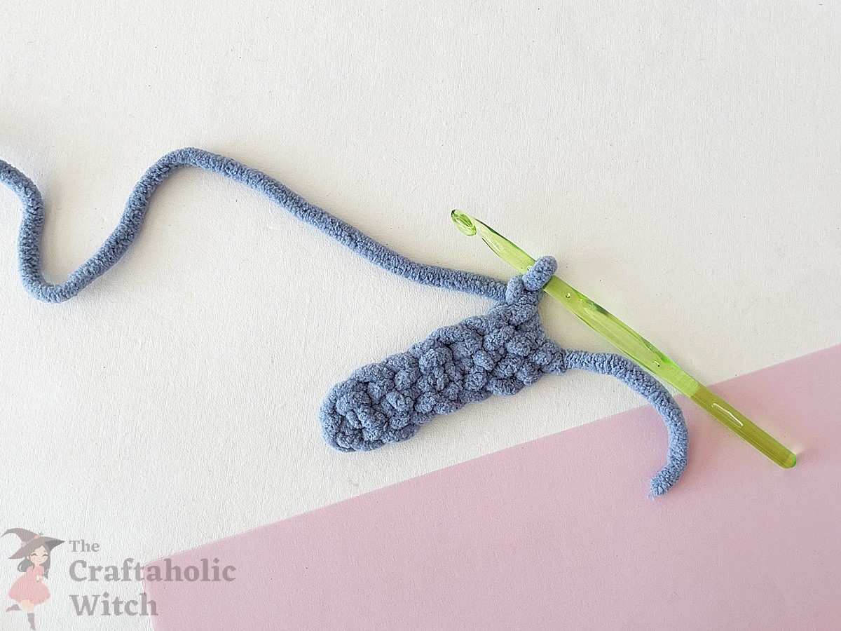How to do a Perfect Single Crochet Stitch as a Beginner | Craftaholic Witch