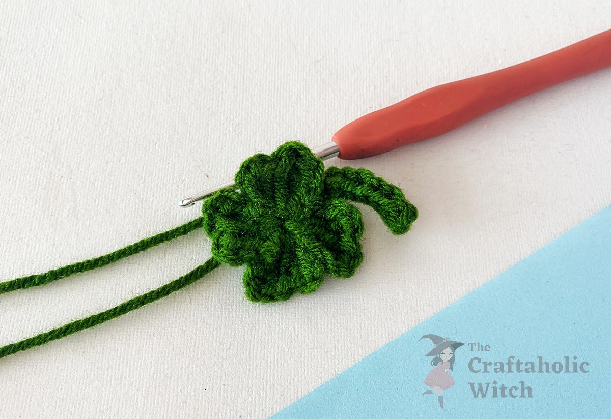 Easy 4 Leaves Crochet Clover Tutorial with Free Pattern | The ...