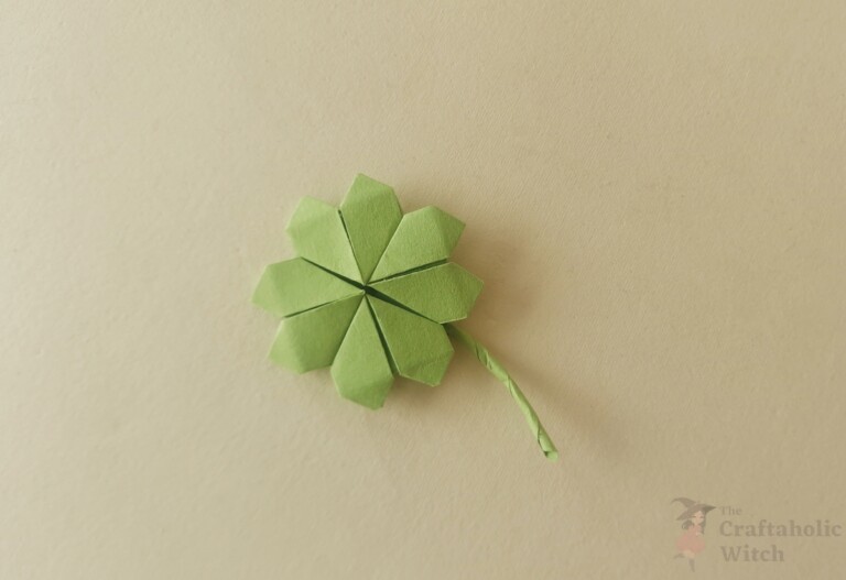 Easy Origami Shamrock (Four Leaf Clover) for Beginners