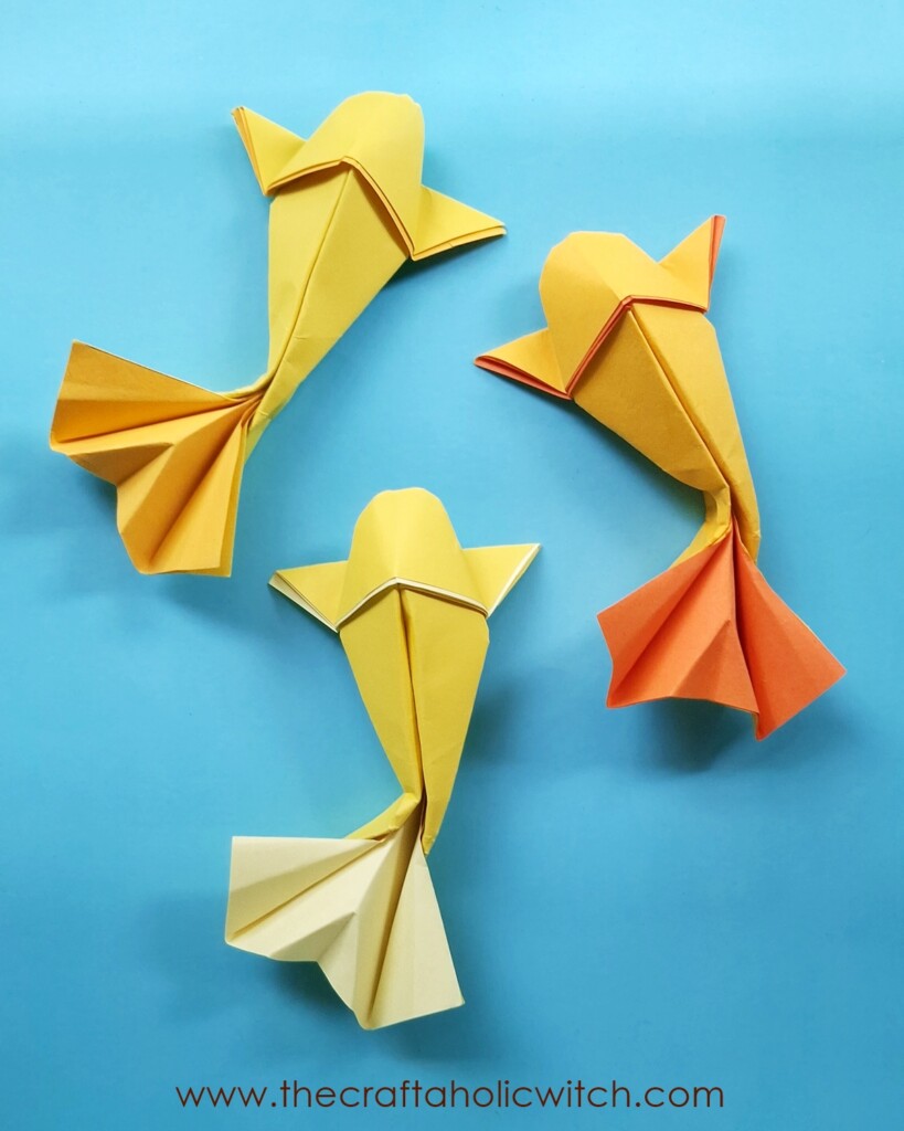 How to Fold an Origami Koi Fish (Video with Instructions) | Craftaholic ...