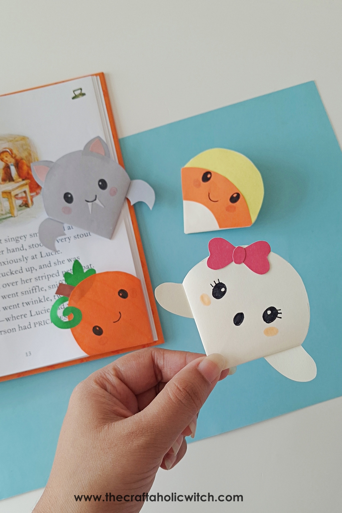 4 Easy Halloween Bookmarks for Kids (Free Template + Video)