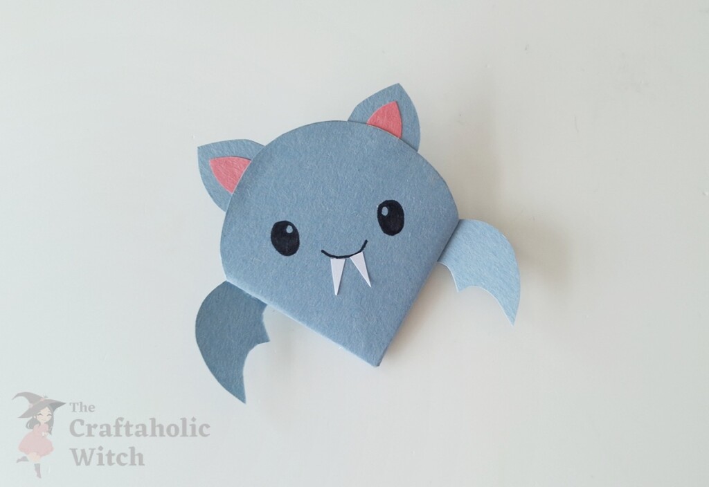 4 Easy Halloween Bookmarks for Kids (Free Template + Video)