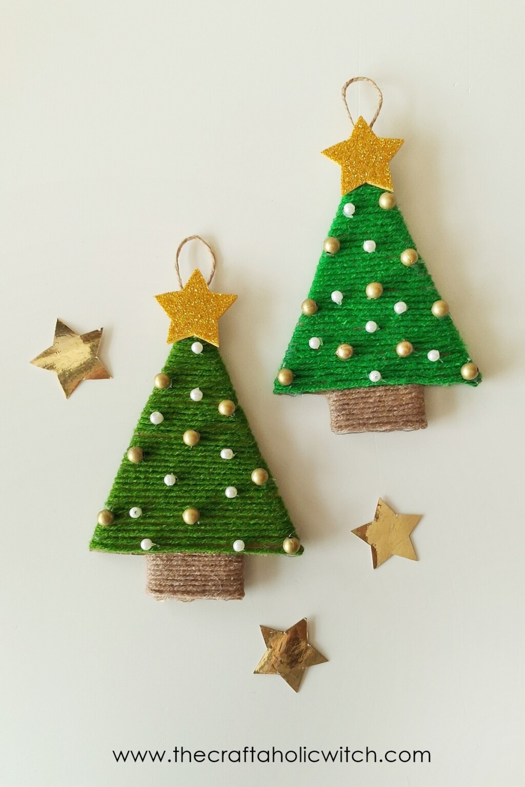Easy Yarn Wrapped Christmas Tree Ornament for Kids (Free Template ...
